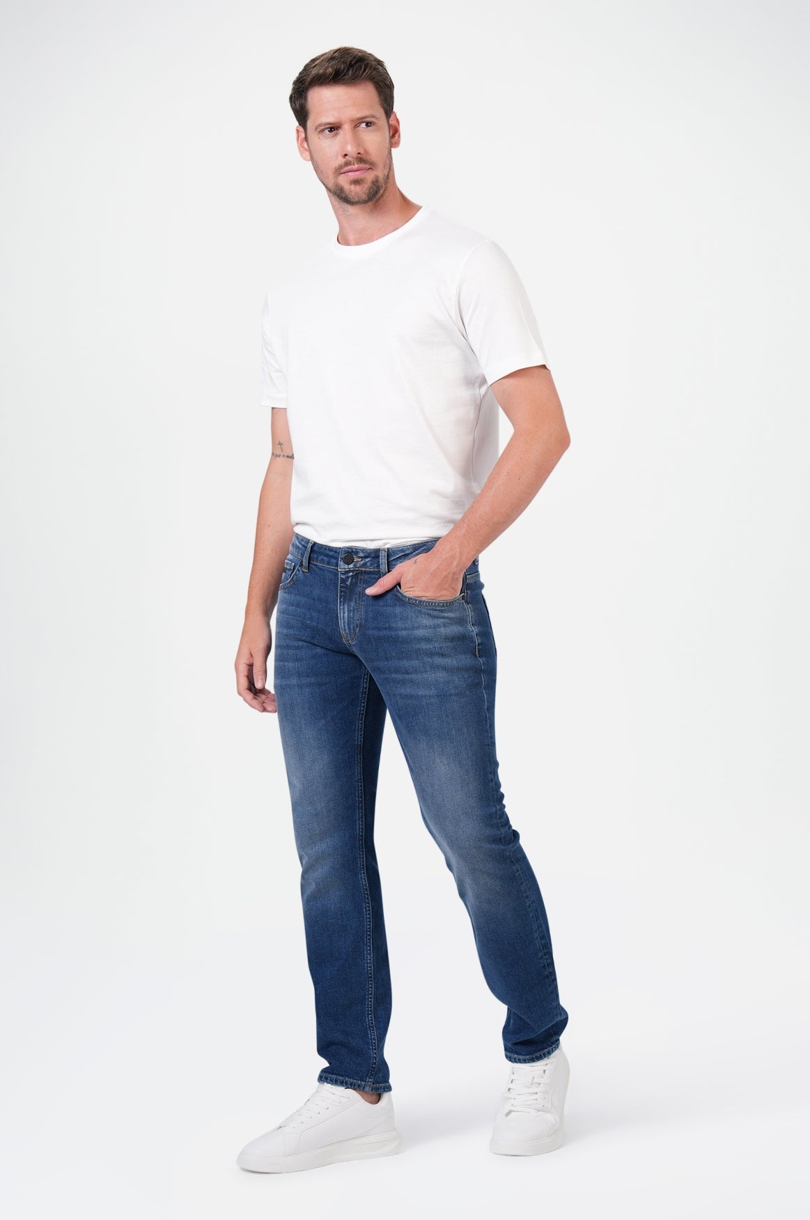 Thomas Comfort Fit | Mid Blue – M.O.D - Miracle of Denim